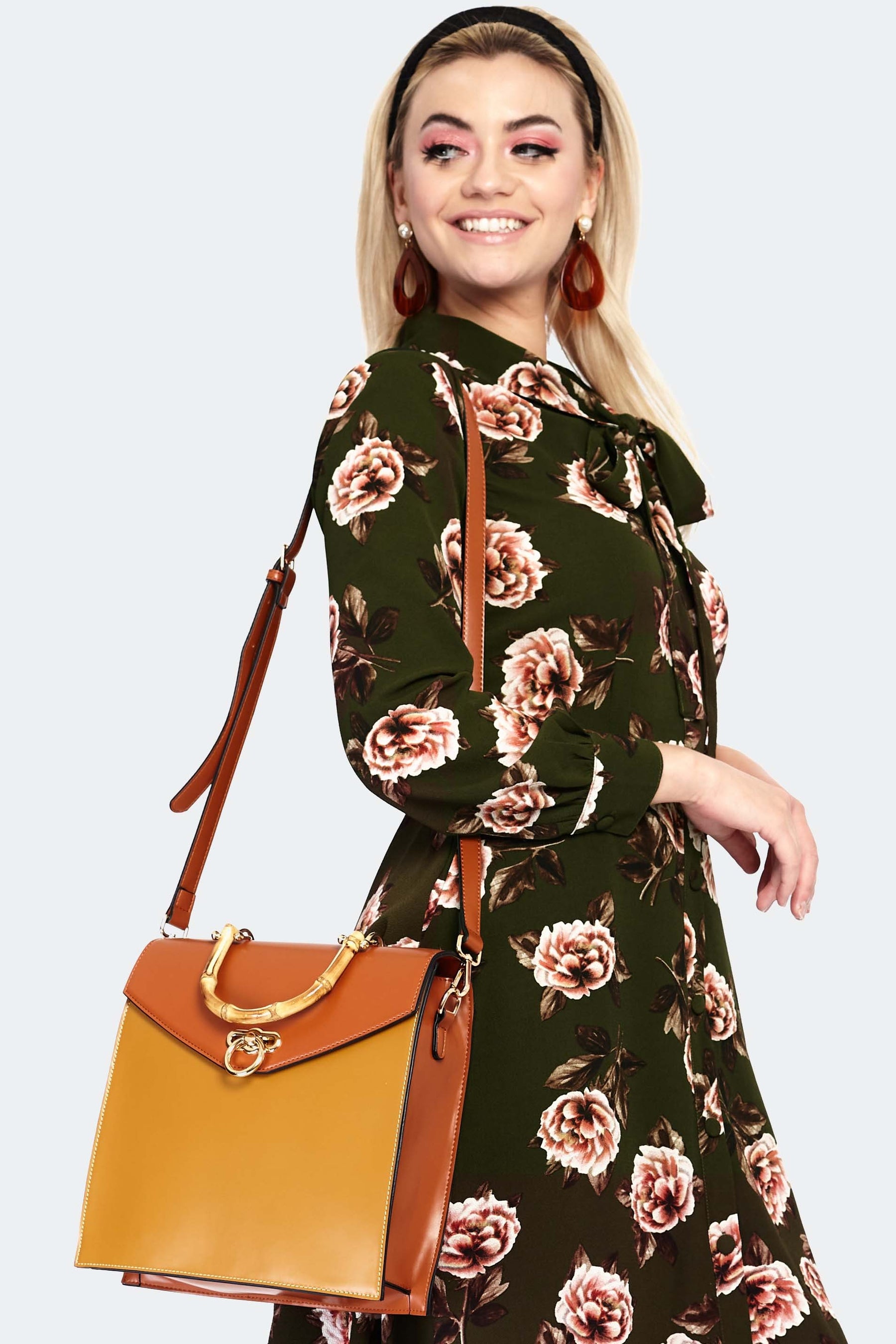 Gothic, Steampunk & Rockabilly Accessories - Dark Fashion Clothing